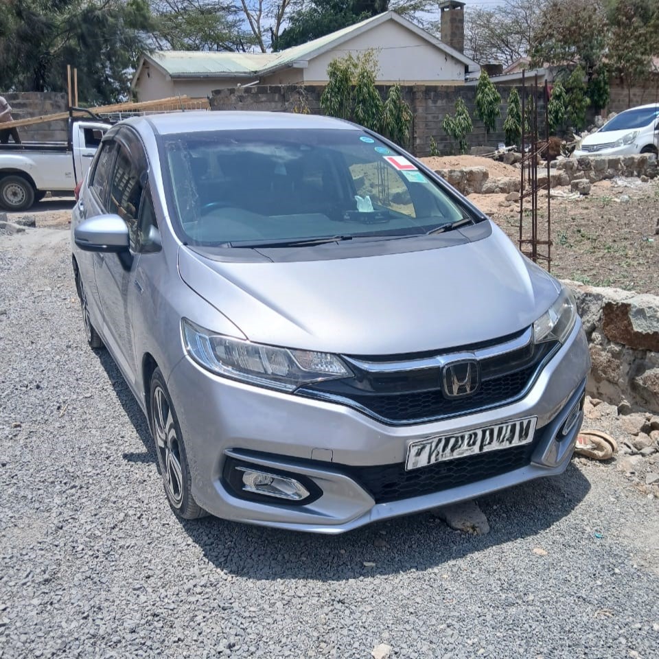 Honda Fit for hire | Economy class acr rental in Kenya